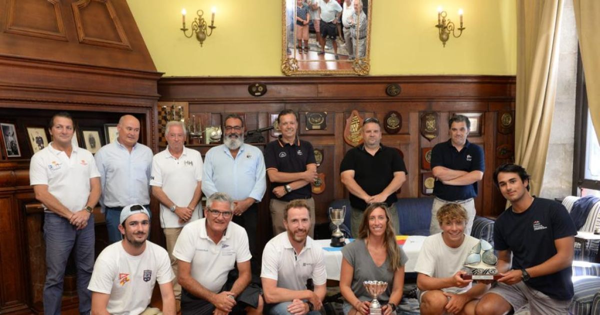 Martín Bermúdez y Ángela Pumariega ganan el LV Trofeo San Roque de Snipe