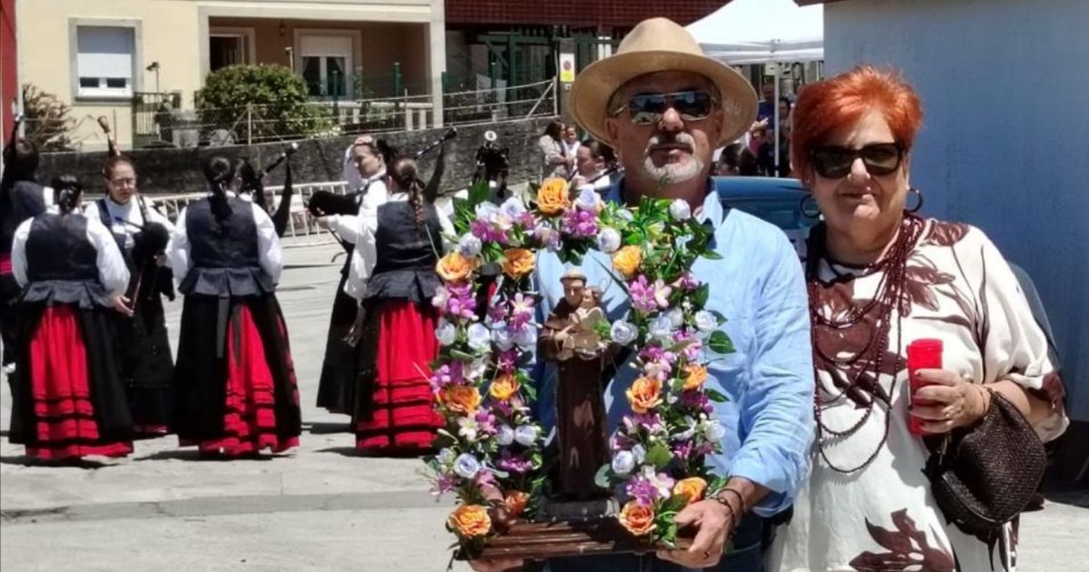 O Pazo bajó el telón de sus Festas de Santo Antón con música y el paseo ...